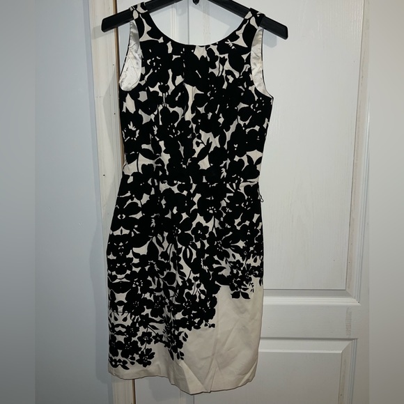 White House Black Market | Dresses | Whbm Whiteblack Dress | Poshmark